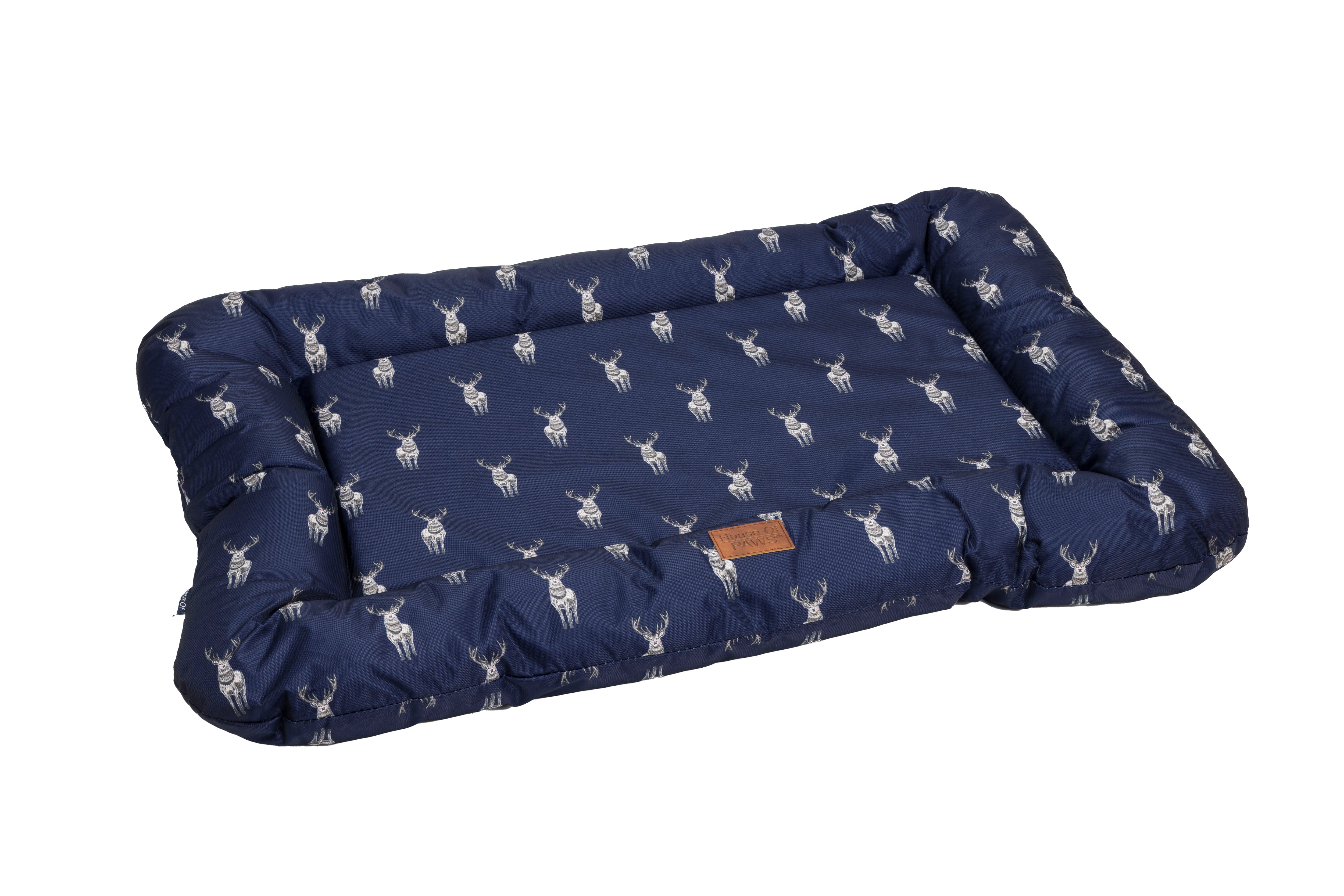 House of Paws Navy Stag Oval Water Resistant Mat – Sam Turner & Sons