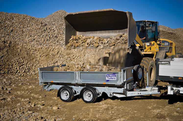 Ifor Williams TT3017 9ft 9in Twin Axle Tipper with LEDs – Sam Turner & Sons