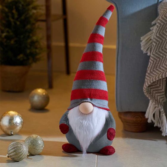 Three Kings Mr Yule Gonk – Sam Turner & Sons