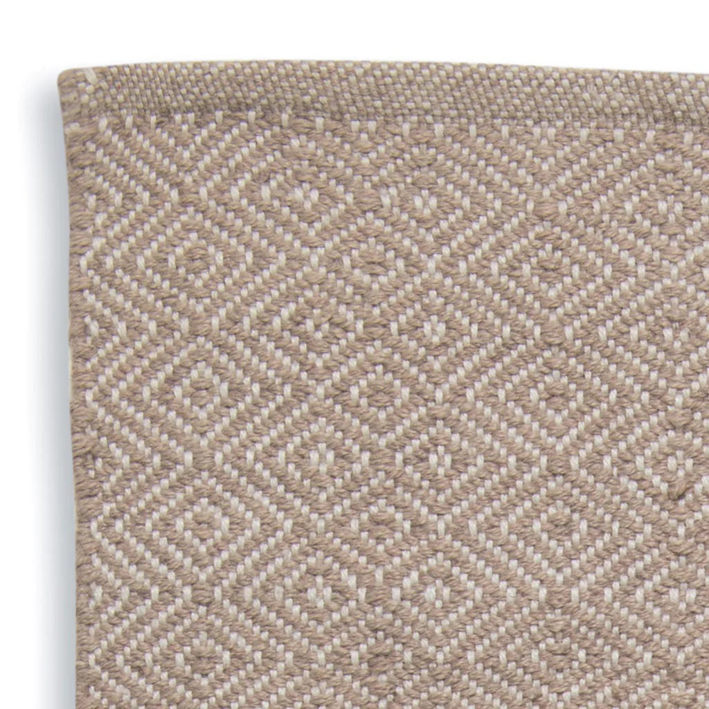 Weaver Green Dormouse Diamond Rug – Sam Turner & Sons